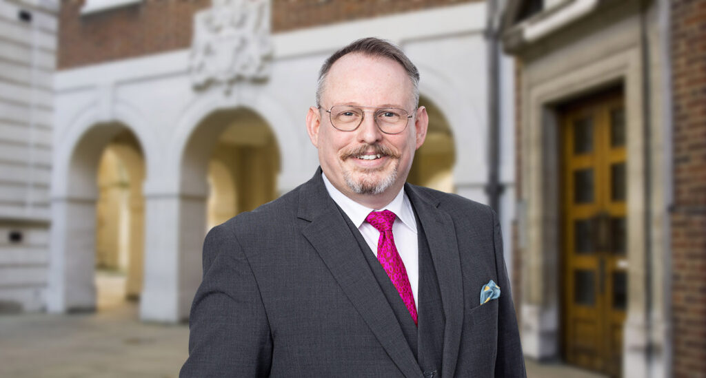 Mark Beard | Six Pump Court